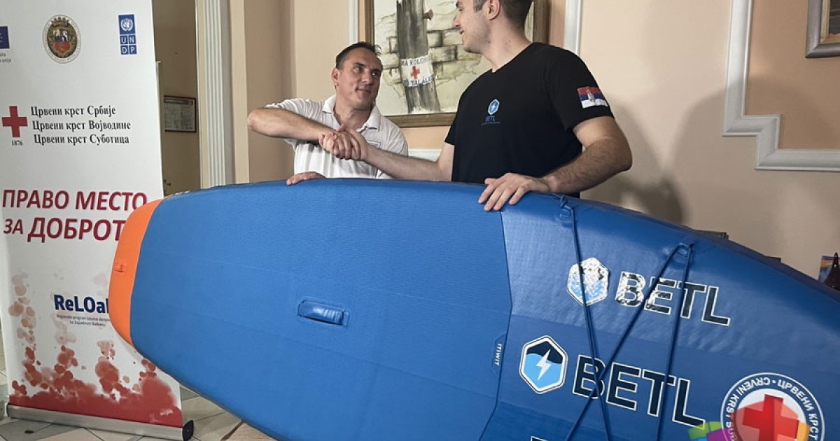 Službi za spasavanje na vodi Crvenog krsta donirana nova oprema | (Vesti - 13. 09. 2024 ...