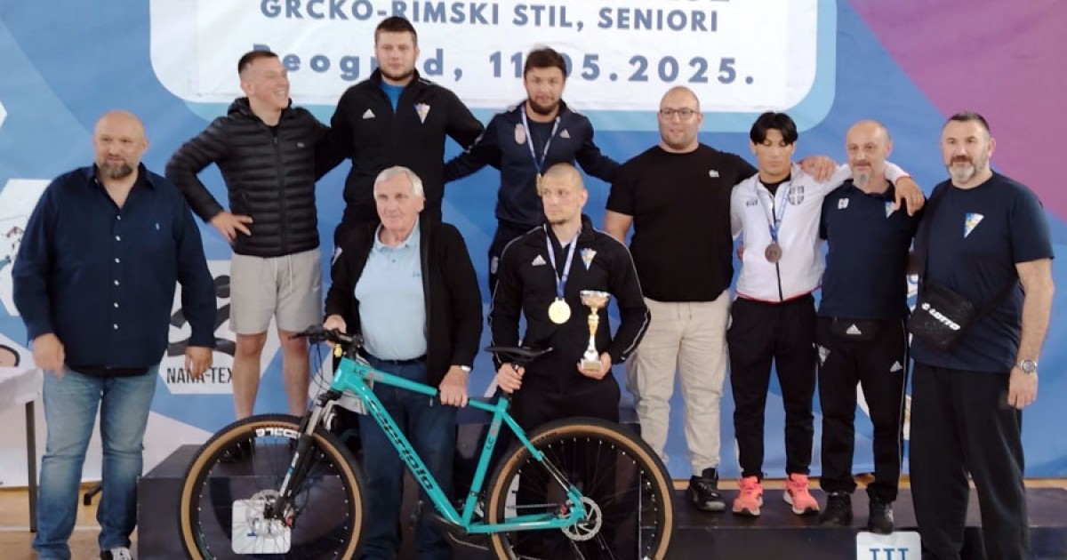 Rvanje: Zlato za Spartak u Beogradu - Sebastijan Nađ i Sebastijan ...