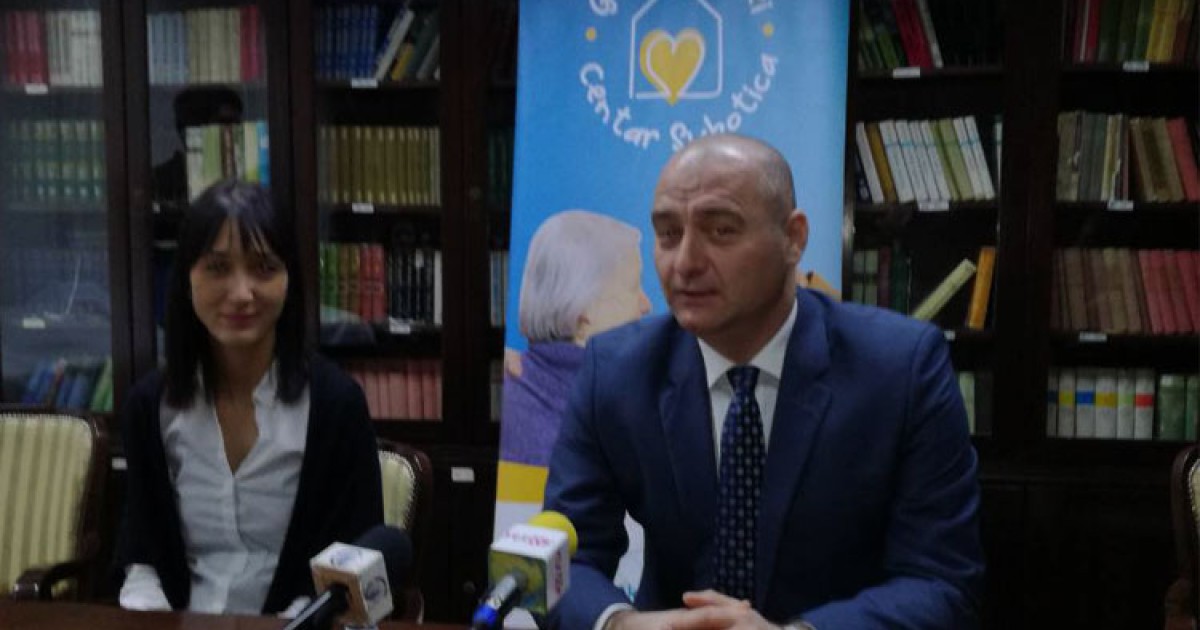 DM paketi za korisnike Gerontološkog centra | (Vesti - 25. 12. 2017 ...