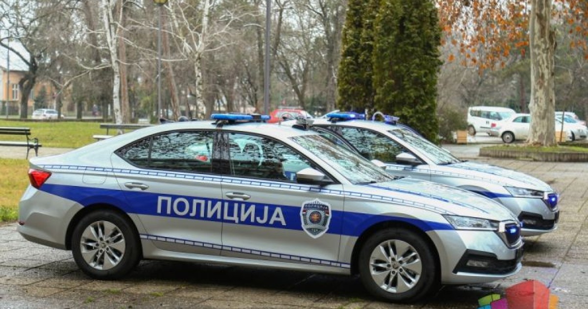 Od saobraćajnih kazni dva nova vozila za policiju | (Vesti - 27. 01 ...