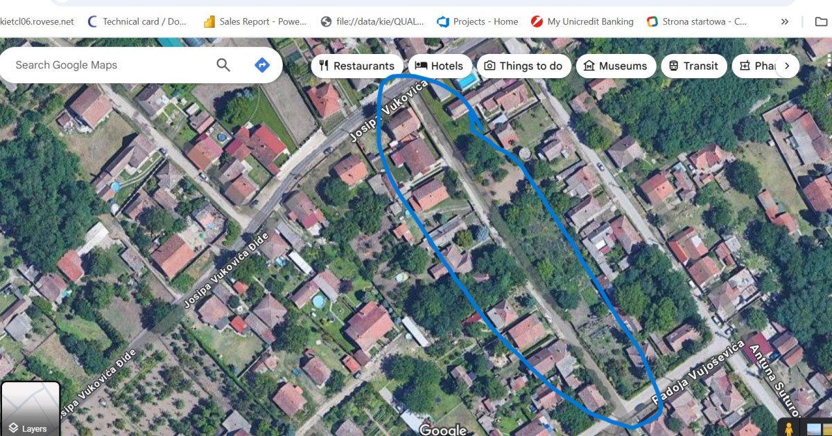 Rupe u ulicama Josipa Vukovića Đide i Radoja Vujoševića - Mesna ...
