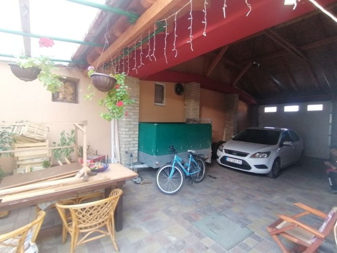 Kuća, Željezničko Naselje, 209m2 (ID: 130792) | Nekretnine Subotica