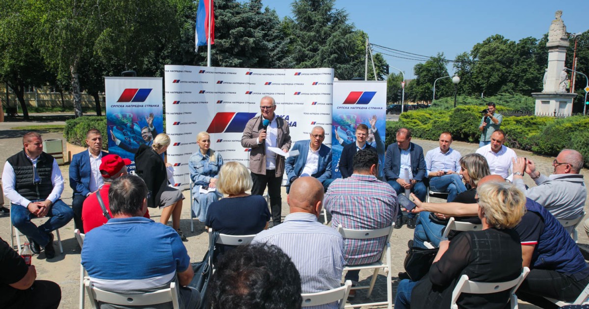 [FOTO] Goran Vesić i Stevan Bakić sa Bajmočanima - Bajmok (03. jun 2023 ...