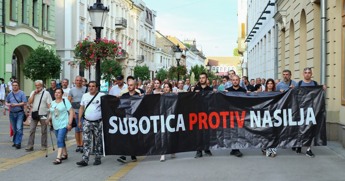 [FOTO] Protest "Subotica protiv nasilja" #3 - Subotica (12. jul 2023 ...