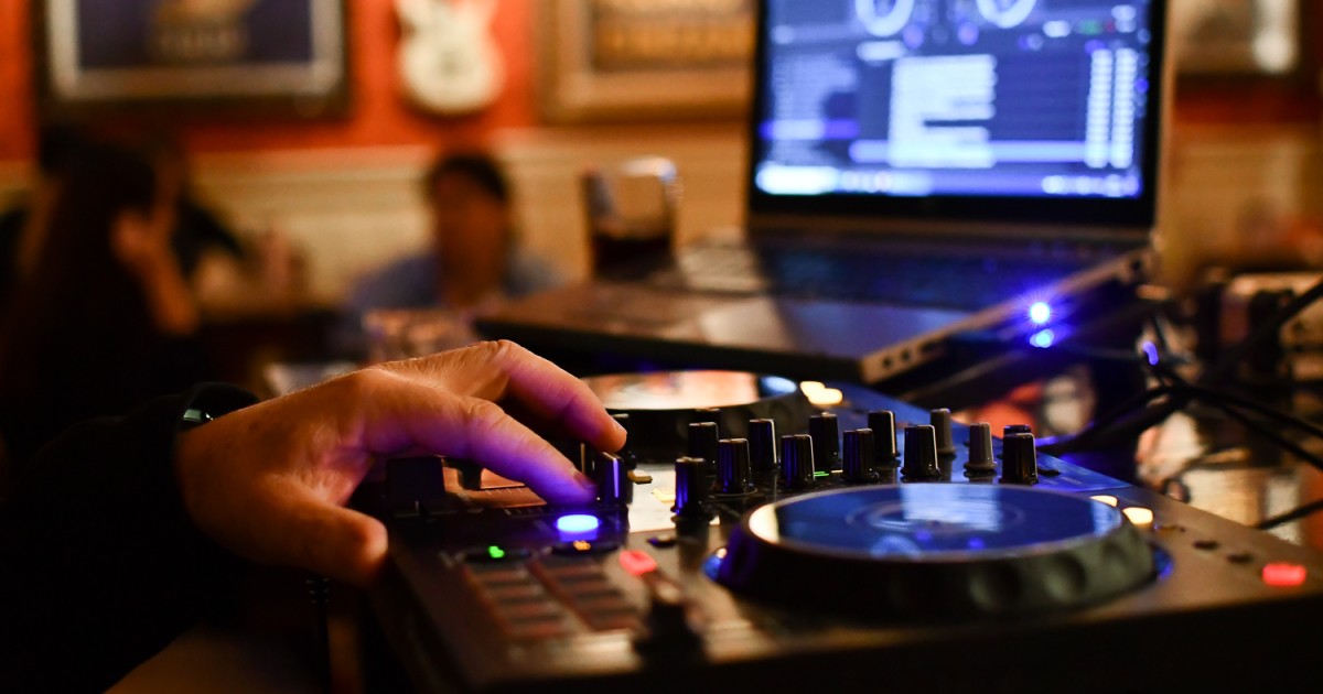 [FOTO] DJ Andy Dee - Stara picerija (21. novembar 2023.) | Subotica.com
