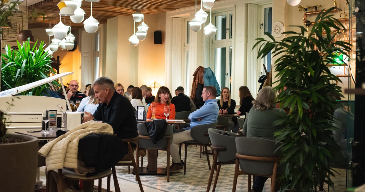 [FOTO] Subota veče - Basch house 1887 (09. mart 2024.) | Subotica.com