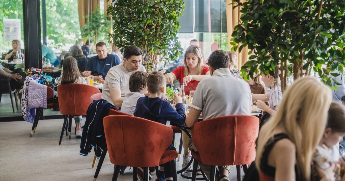 [FOTO] Otvaranje letnje kuhinje u Paligo Palati - Restoran "Paligo ...