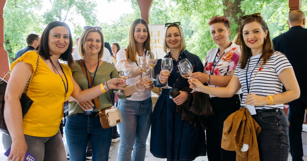 [FOTO] 2. Salon vina ''WineSu'' - Velika terasa (Palić) (11. maj 2024.) | Subotica.com