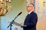 [FOTO] Polaganje venaca povodom godišnjice deportacije Jevreja u ...